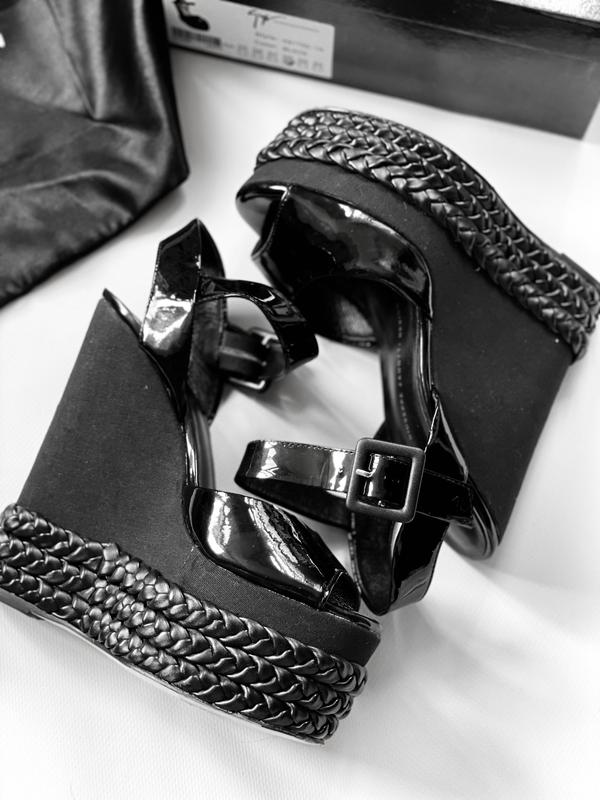 Giuseppe zanotti женские босоножки на высокой платформе. — цена 2993 ...