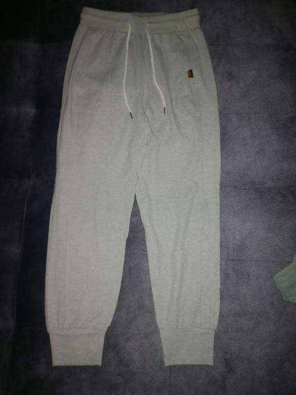 Джогери — ціна 400 грн у каталозі Спортивні штани Купити жіночі речі за доступною ціною на Шафі