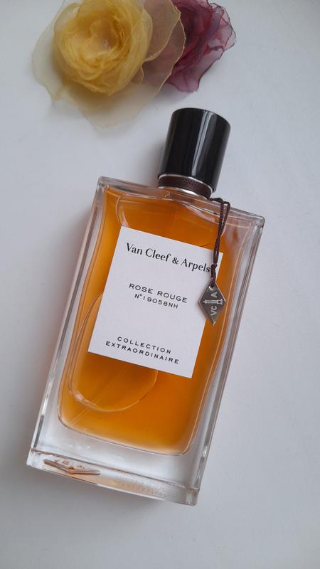Van cleef rose rouge парфумована вода — цена 3500 грн в каталоге ...