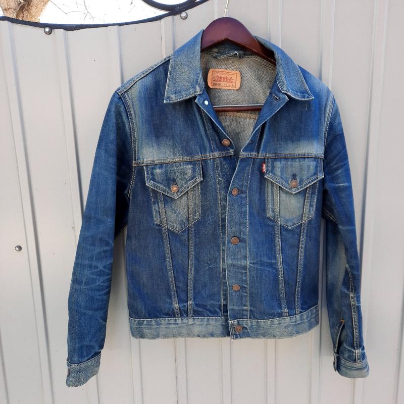 Мужская джинсовая куртка levi strauss 70500. — цена 850 грн в каталоге ...