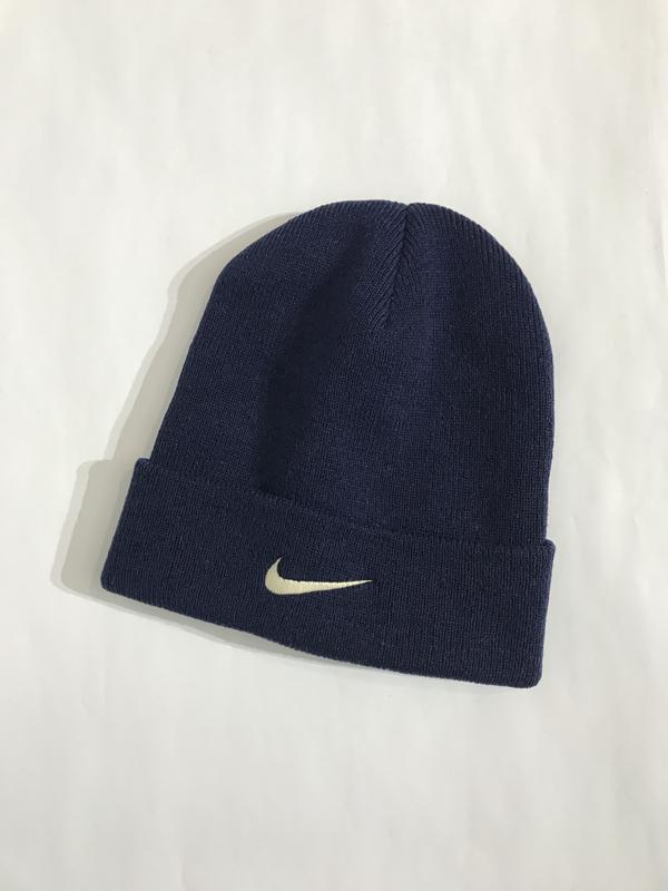 Винтажная шапка nike, оригинал, вышитое лого, красивая, плотная ...