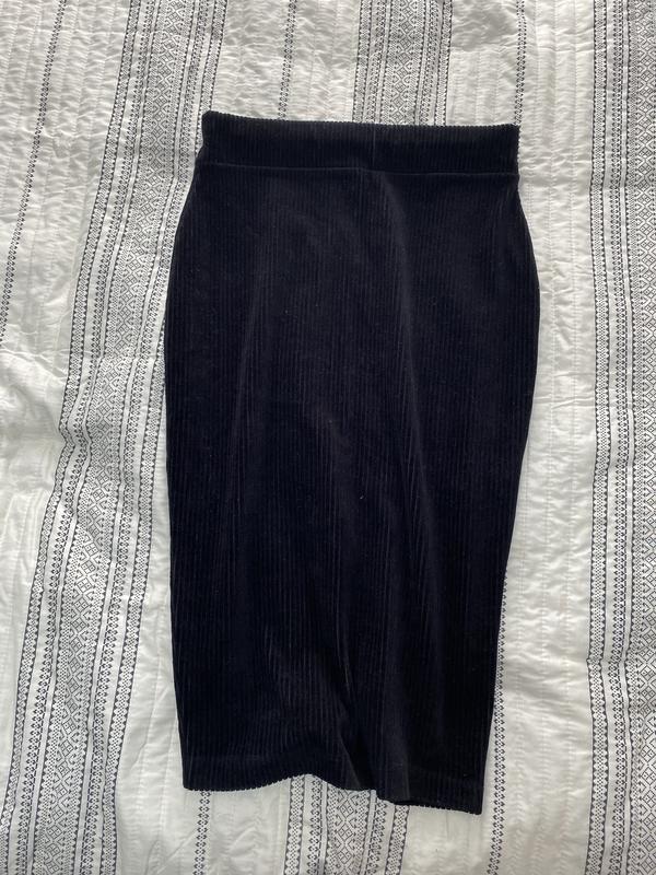 Спідниця — ціна 200 грн у каталозі Міді спідниці Купити жіночі речі за