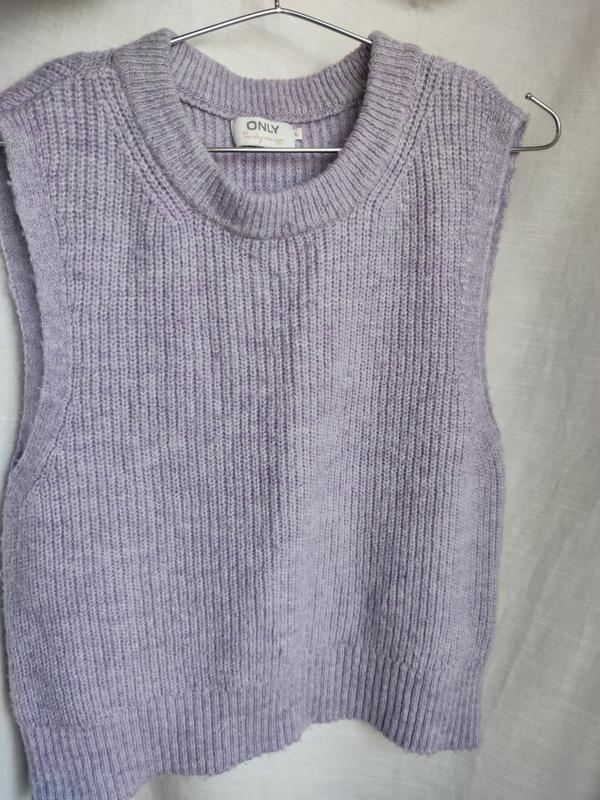 Вязанний жилет — цена 150 грн в каталоге Жилеты Купить женские вещи по доступной цене на Шафе