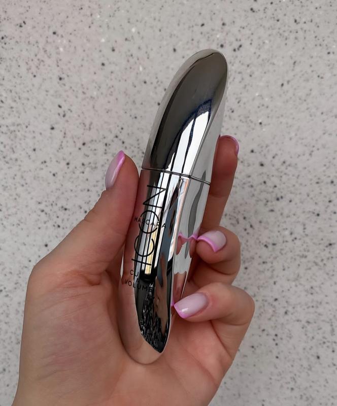 Безумный объем удлинение и подкручивание тушь Quiz Icon — цена 233 грн в каталоге Тушь для