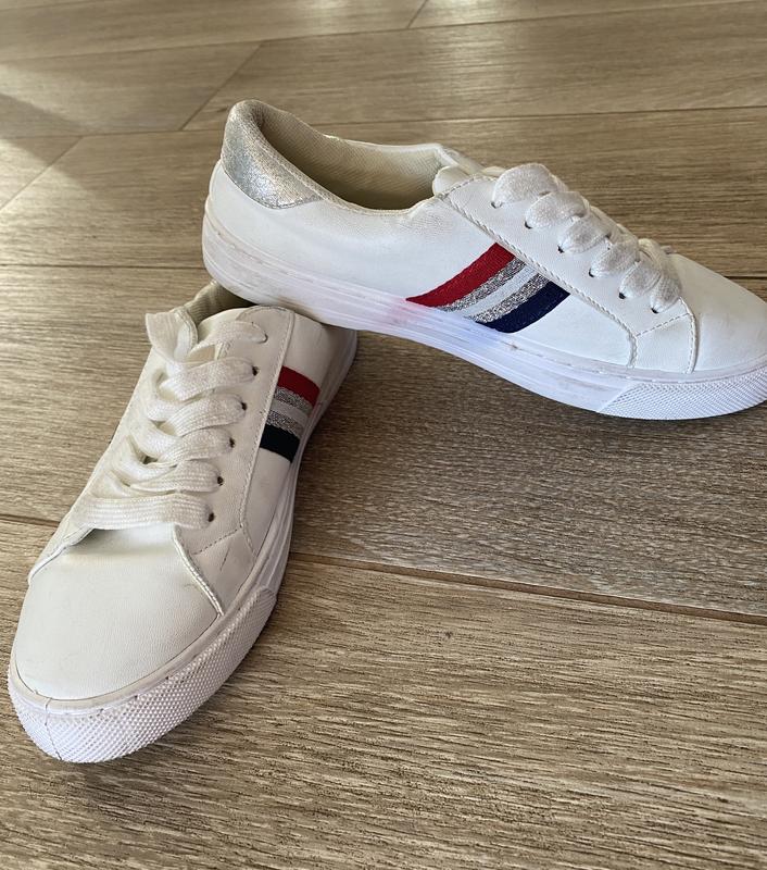 Кеды белые — цена 200 грн в каталоге Кеды Купить женские вещи по ...