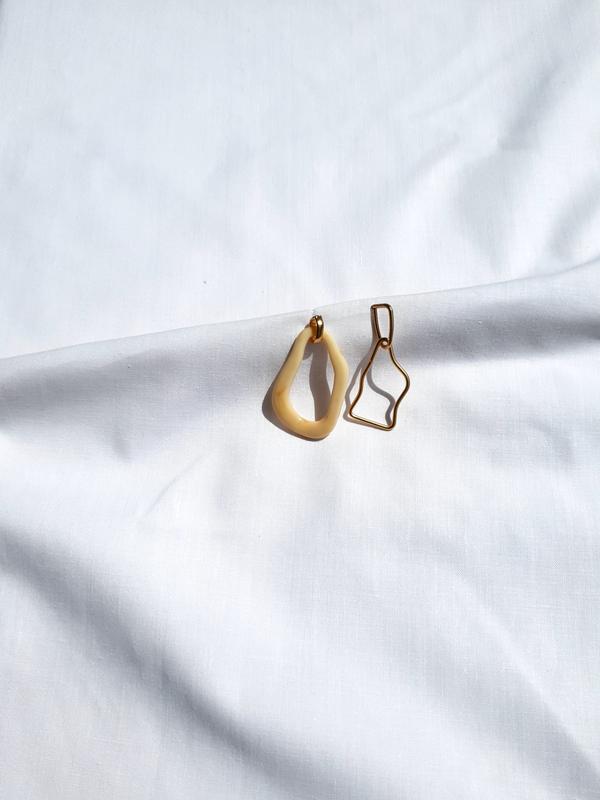 Асимметричные серьги — цена 89 грн в каталоге Серьги Купить аксессуары по доступной цене на Шафе