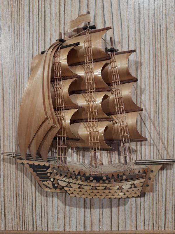 Панно трехмачтовый корабль 70 е гг дерево инкрустировано соломкой — цена 650 грн в каталоге