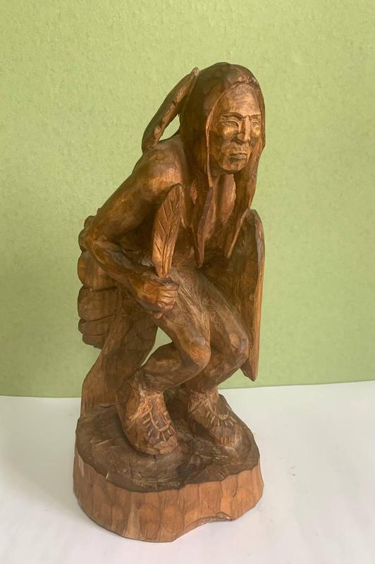 Статуетка з дерева фігурка з дерева статуетка воїн у танці скульптура з дерева фігурка