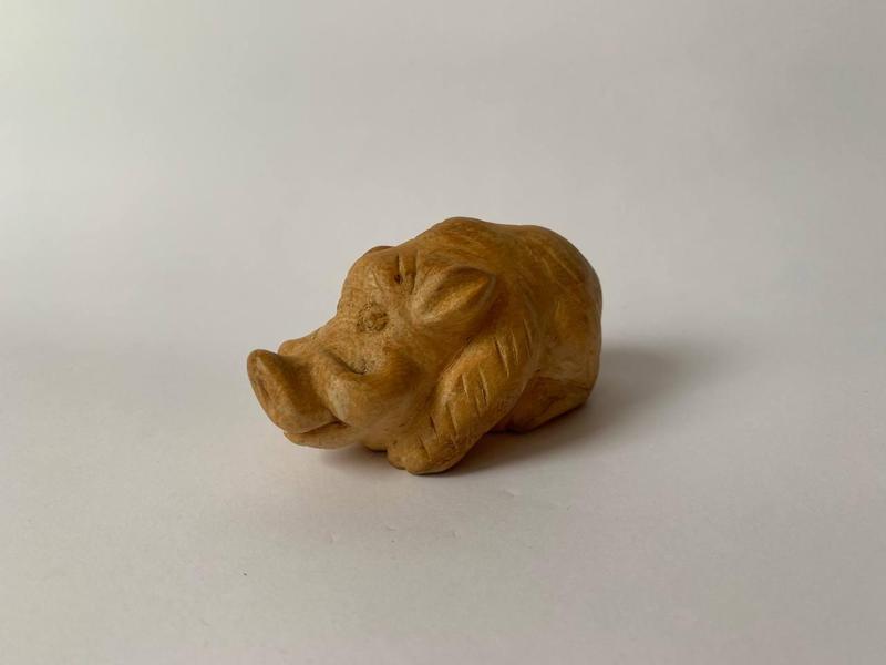 Статуетка з дерева фігурка з дерева статуетка кабан скульптура з дерева деревяна фігурка