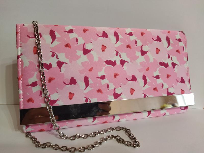 Сумочка клач розового цвета — цена 400 грн в каталоге Клатчи Купить аксессуары по доступной