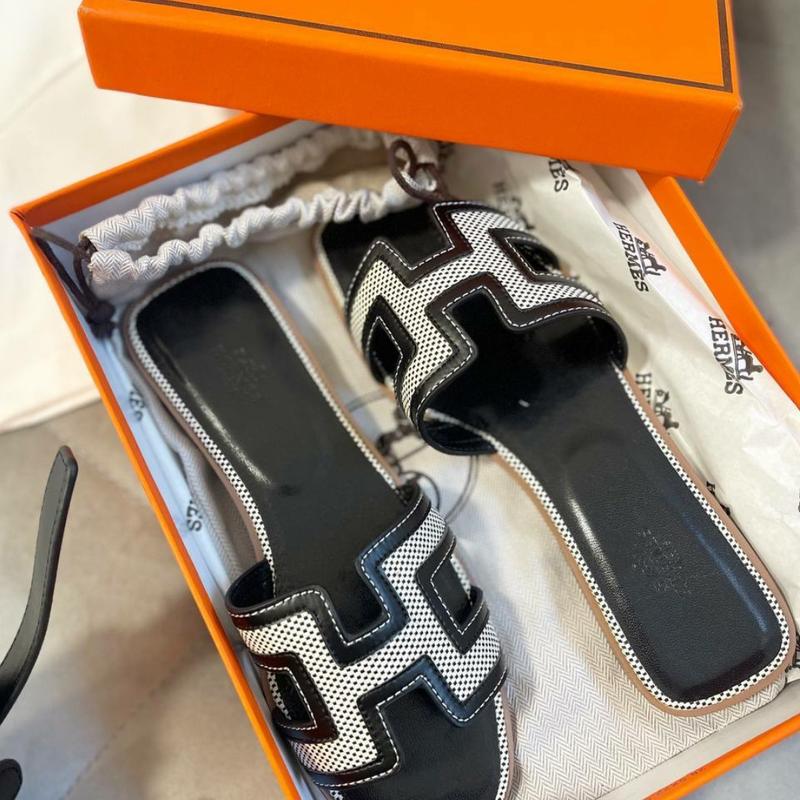 Шлепки в стиле hermes 🔝премиум — цена 3450 грн в каталоге Шлепанцы ...