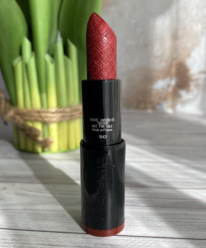 Губна помада Givenchy Rouge Interdit — цена 350 грн в каталоге Помада для губ Купить товары для