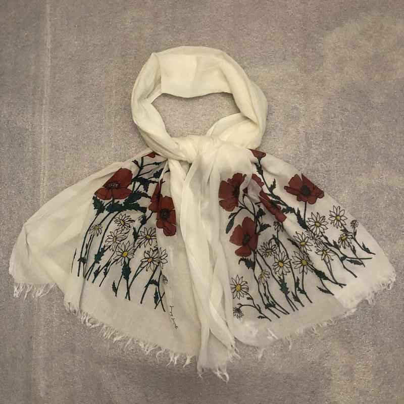 Шарф з маками — ціна 280 грн у каталозі Шарфи Купити аксесуари за доступною ціною на Шафі
