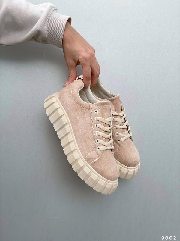 Кросівки — ціна 730 грн у каталозі Кросівки Купити жіночі речі за доступною ціною на Шафі