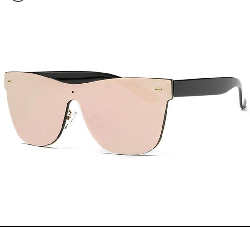 Сонцезахисні окуляри — ціна 198 грн у каталозі Сонцезахисні окуляри Купити аксесуари за