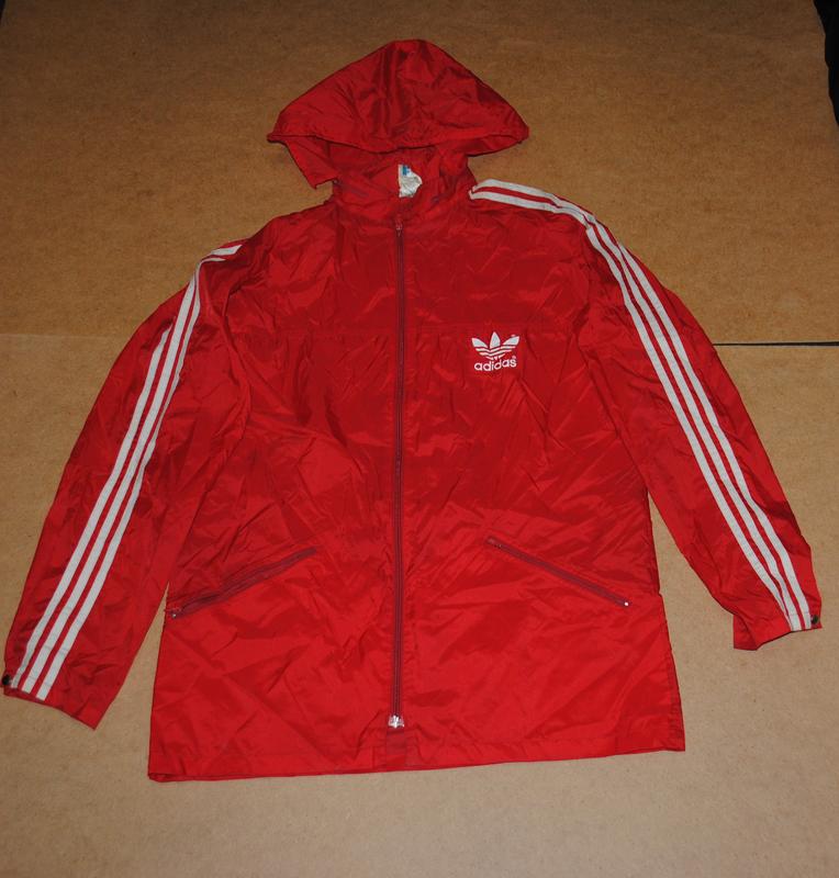 Adidas originals куртка ветровка на мужчину адидас красная — цена 360 ...