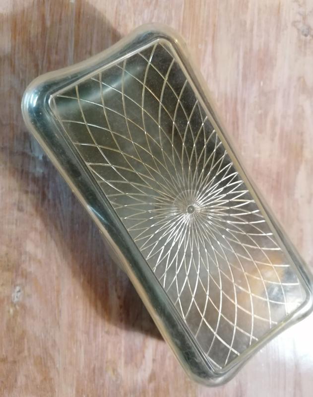 Шкатулка пластмассовая винтаж — цена 78 грн в каталоге Шкатулки Купить товары для дома и быта по