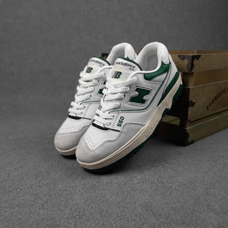 Кроссовки new balance 550 white/green — цена 2050 грн в каталоге ...