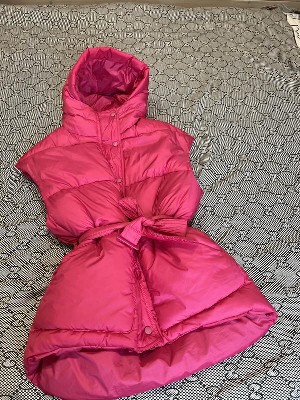 Отличная тёплая жилетка — цена 1000 грн в каталоге Жилетки Купить