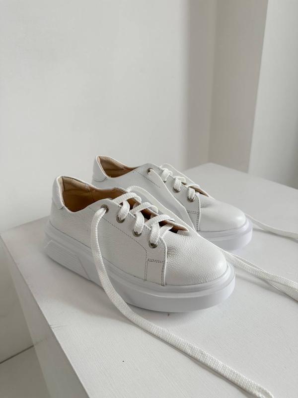 Кеды кожаные — цена 1500 грн в каталоге Кеды Купить женские вещи по доступной цене на Шафе