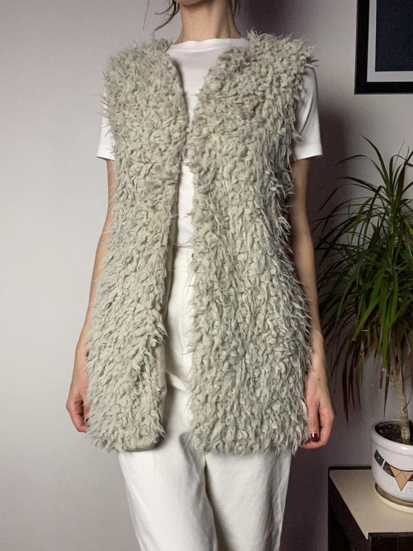 Жилет хутро бохо — ціна 330 грн у каталозі Жилетки Купити жіночі речі за доступною ціною на Шафі