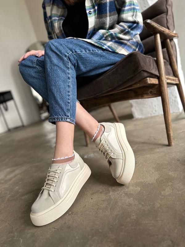 Кеди велика палітра — цена 1950 грн в каталоге Кеды Купить женские вещи по доступной цене на