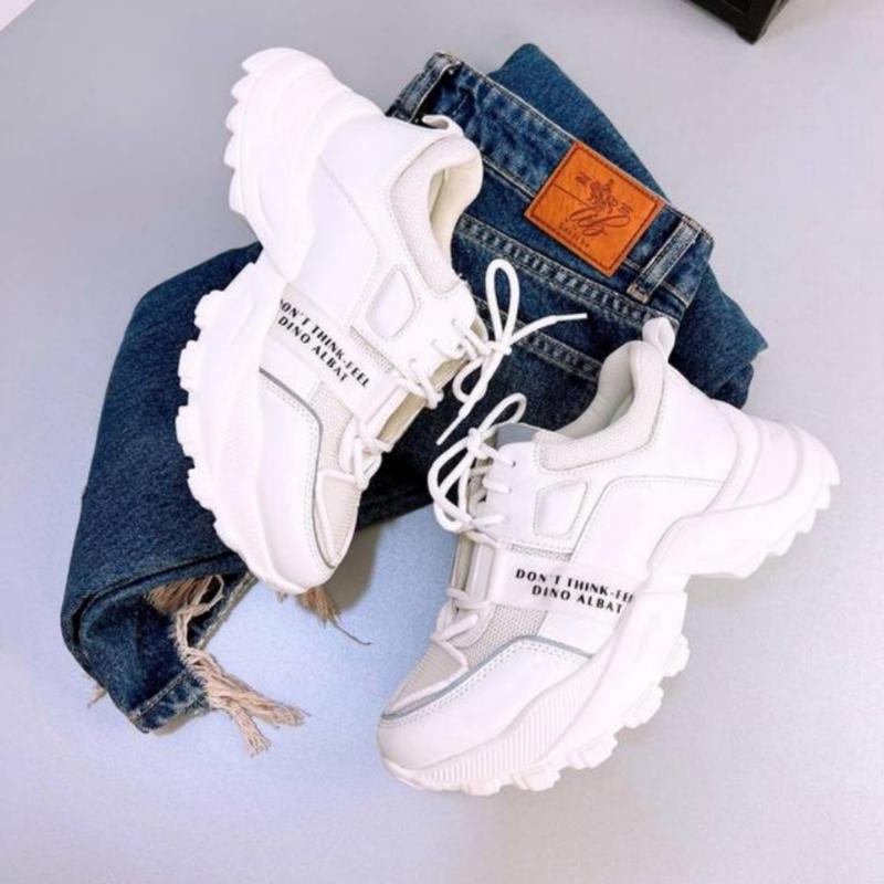 Кросівки висока підошва — ціна 690 грн у каталозі Кросівки Купити жіночі речі за доступною