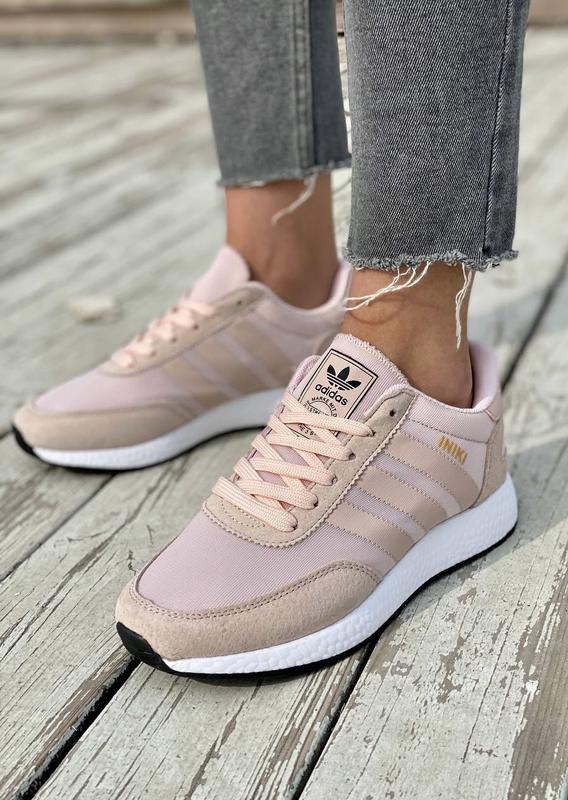Шикарные женские кроссовки adidas iniki pink пудровые нюдовые розовые ...