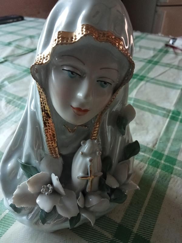 Фарфоровая статуэтка божья матерь — цена 650 грн в каталоге Статуэтки