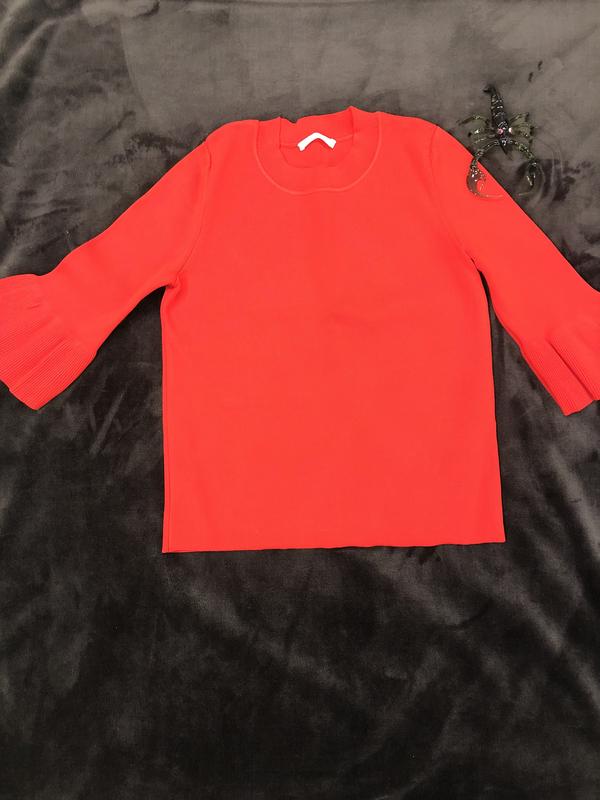 Светрик Hugo Boss — ціна 200 грн у каталозі Светри Купити жіночі речі за доступною ціною на Шафі