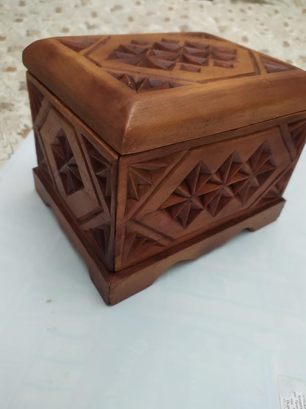 Деревянная резная шкатулка — цена 260 грн в каталоге Шкатулки Купить товары для дома и быта по