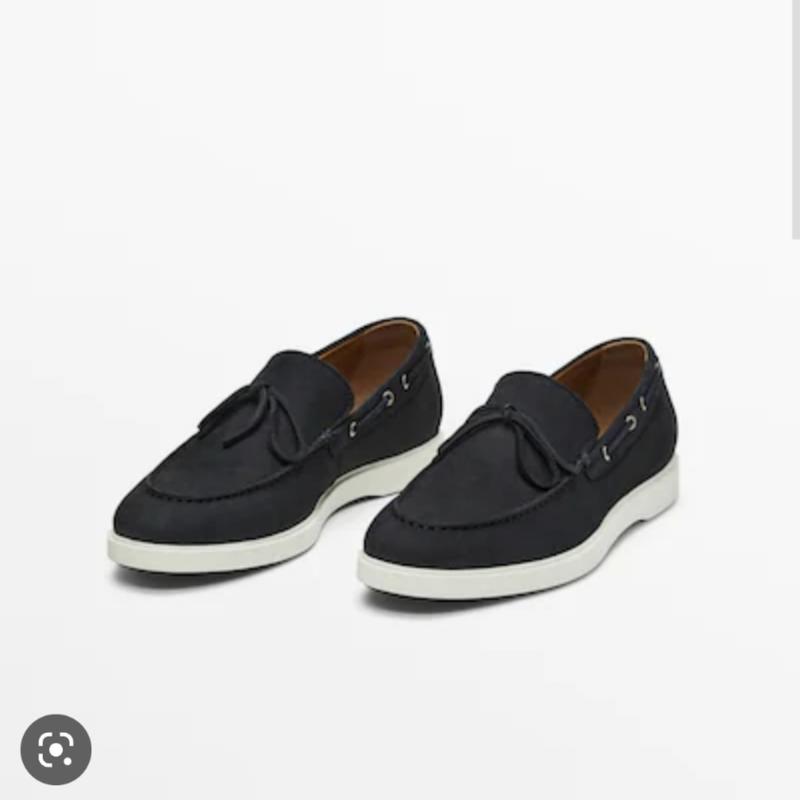 Лофери Massimo Dutti — ціна 2000 грн у каталозі Кеди Купити чоловічі речі за доступною ціною на