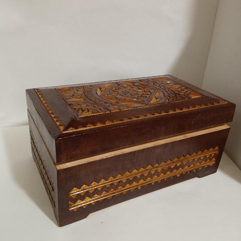 Шкатулка большая закарпатье — ціна 300 грн у каталозі Скриньки Купити товари для дому та