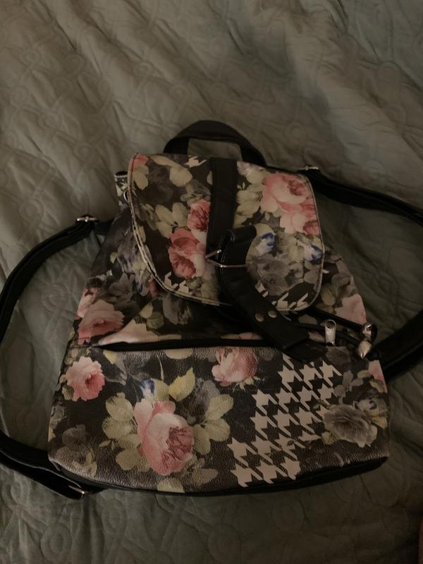 Рюкзак — ціна 100 грн у каталозі Рюкзаки Купити аксесуари за доступною ціною на Шафі Україна