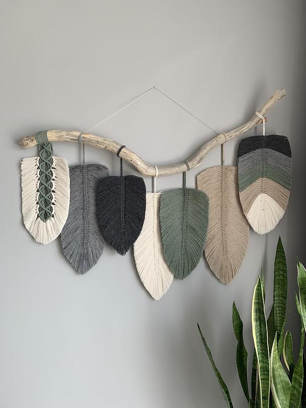 Макраме листочки перышки — цена 4500 грн в каталоге Настенный декор