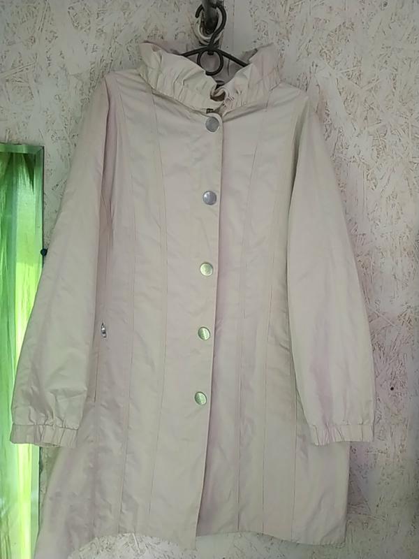 Плащ — ціна 100 грн у каталозі Плащі Купити жіночі речі за доступною ціною на Шафі Україна