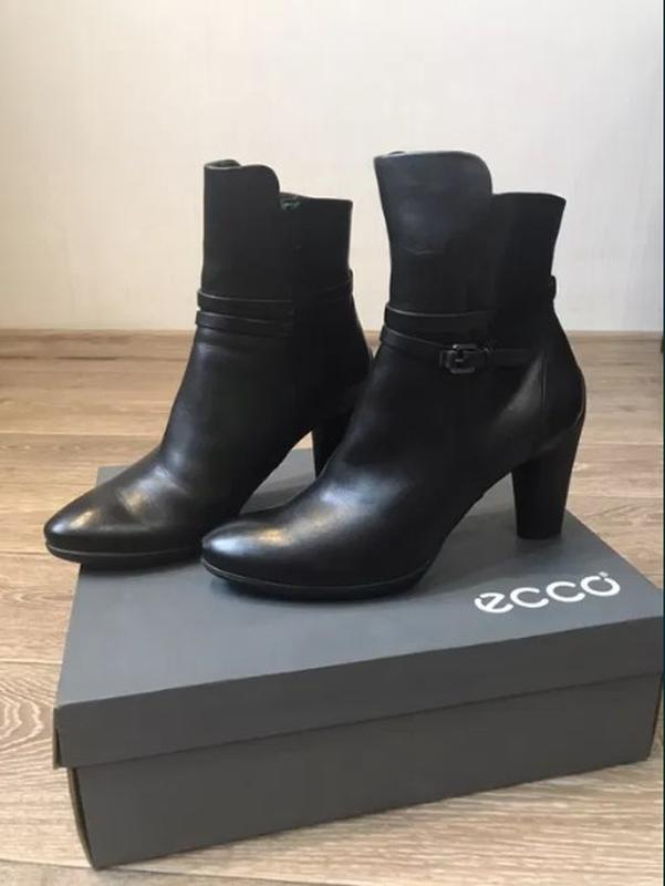 Женские полусапожки ботинки ecco оригинал натуральная кожа 41 размер zw4596 — цена 1760 грн в ...
