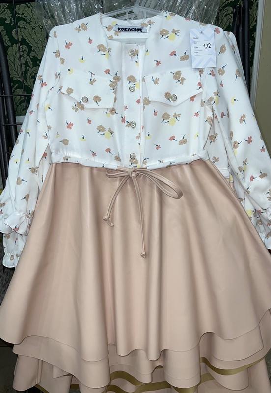 Нарядна сукня — ціна 680 грн у каталозі Сукні Купити дитячі речі за доступною ціною на Шафі