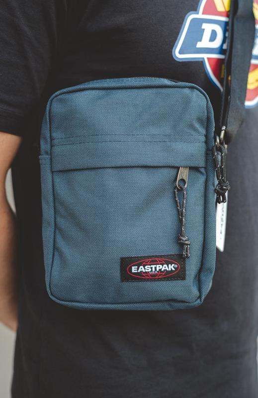 Месенджер eastpak — цена 830 грн в каталоге Барсетки Купить аксессуары ...