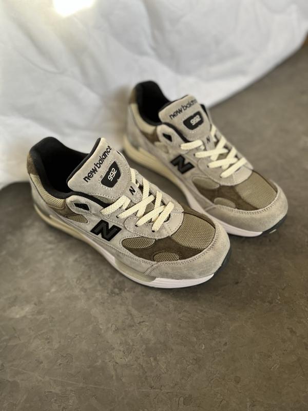 Кросівки чоловічі new balance 992 — ціна 2650 грн у каталозі Кросівки ...