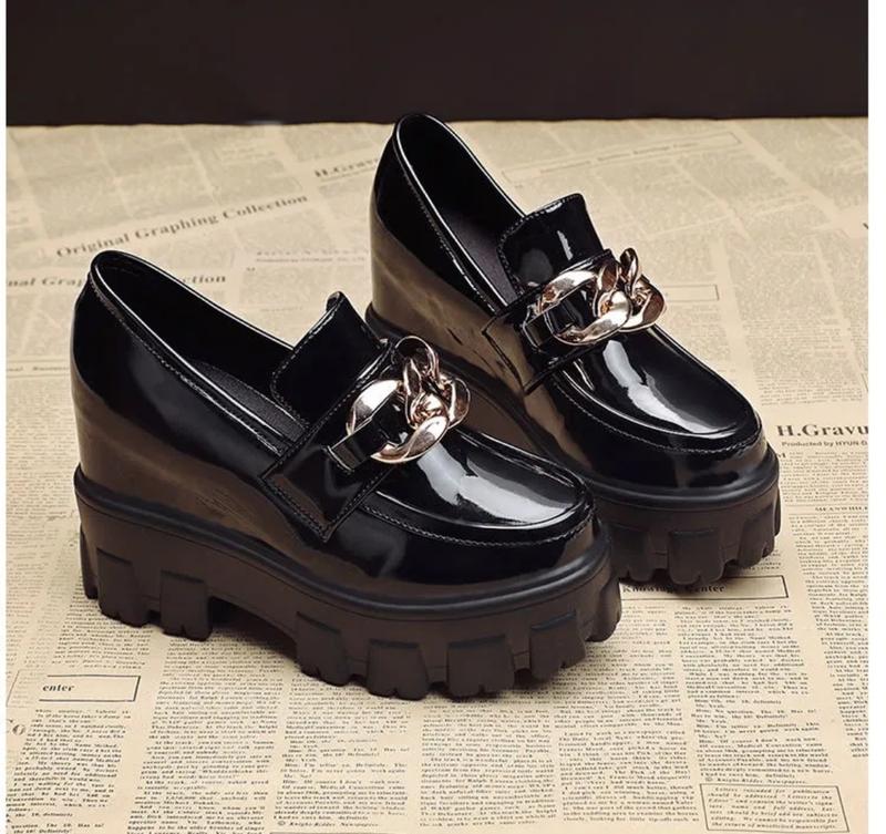 Лоферы женские — цена 500 грн в каталоге Лоферы Купить женские вещи по доступной цене на Шафе