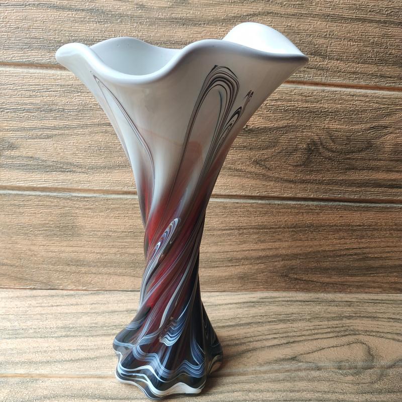 Ваза лзхс — ціна 850 грн у каталозі Вази Купити товари для дому та побуту за доступною ціною на