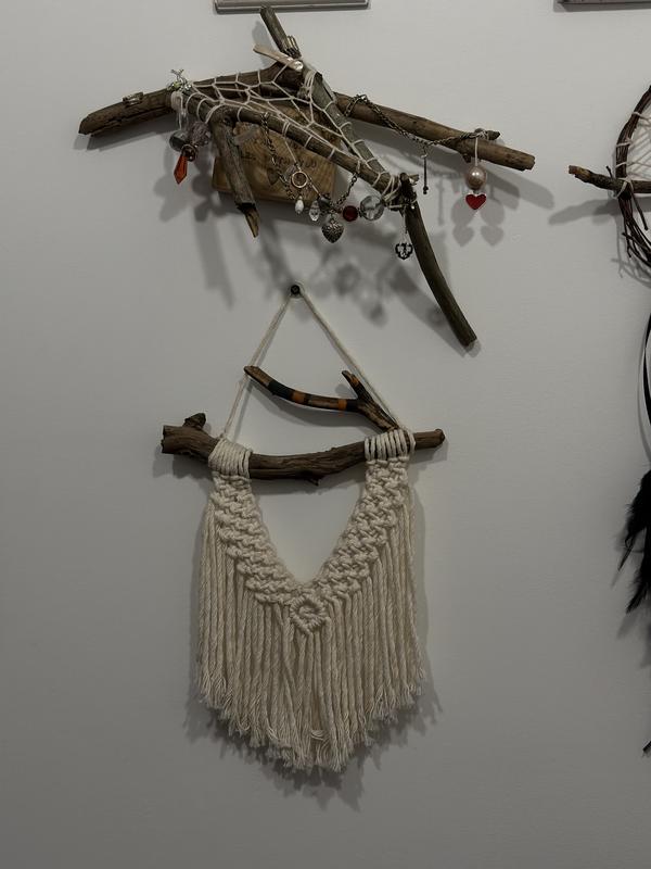 Макраме небольшое панно кремового цвета — ціна 430 грн у каталозі Панно Купити товари для дому