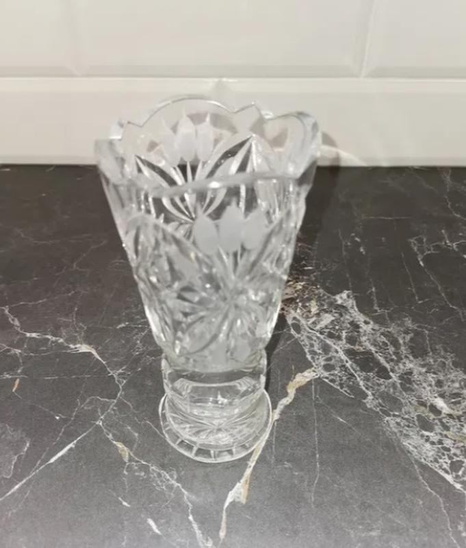 Кришталева ваза часів ссер — ціна 350 грн у каталозі Вази Купити товари для дому та побуту за