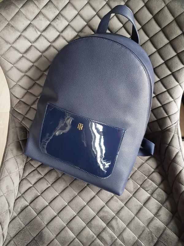 Рюкзак Tommy Hilfiger — ціна 3500 грн у каталозі Рюкзаки Купити аксесуари за доступною ціною на