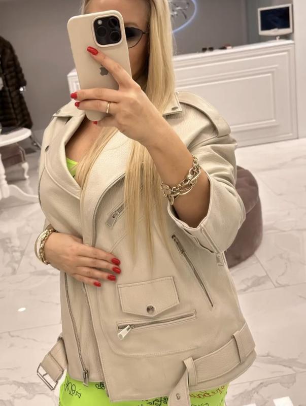 Кожаные куртки — цена 18000 грн в каталоге Куртки Купить женские вещи по доступной цене на Шафе