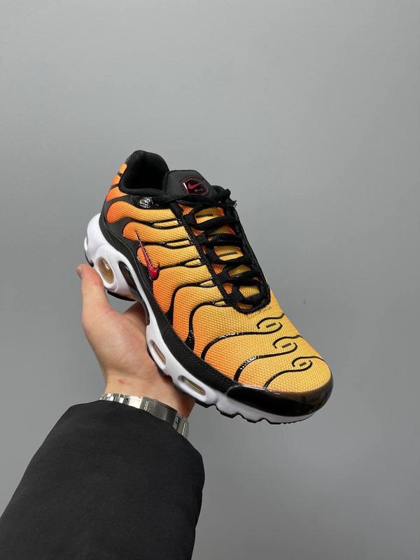 Nike air max plus tn ‘sunset’ — цена 2450 грн в каталоге Кроссовки ...