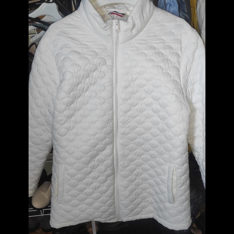 Куртка — ціна 650 грн у каталозі Куртки Купити жіночі речі за доступною ціною на Шафі Україна