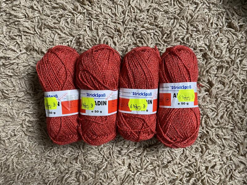 Нитка для в’язання пряжа німецька — ціна 25 грн у каталозі В'язання ...