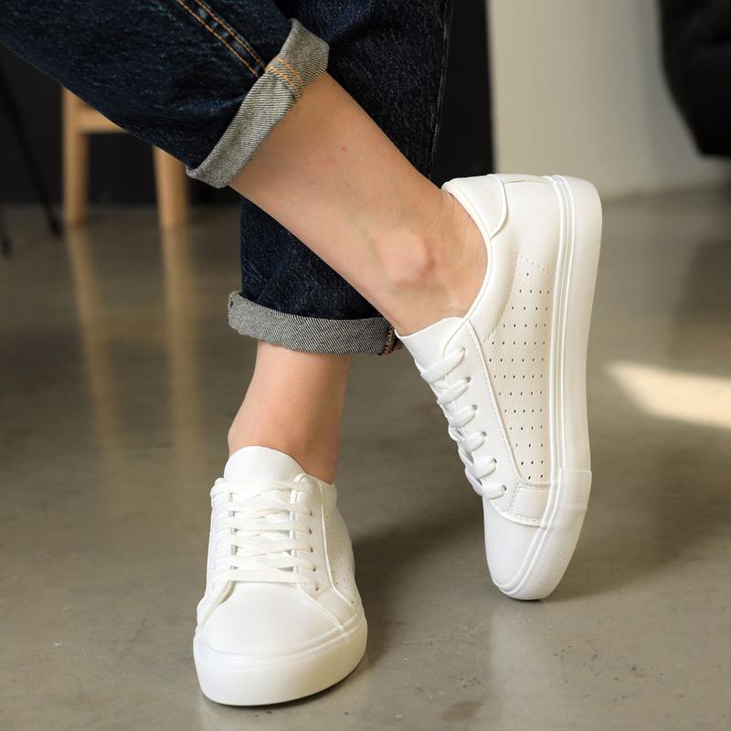 Женские кеды белые — цена 800 грн в каталоге Кеды Купить женские вещи ...